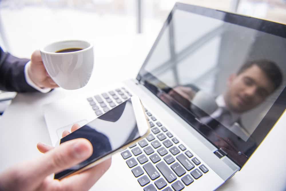 How To Use SMS Online To Send Text Messages From Your PC